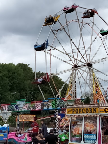 What You Should Know When Booking a Funfair for Events | Blog